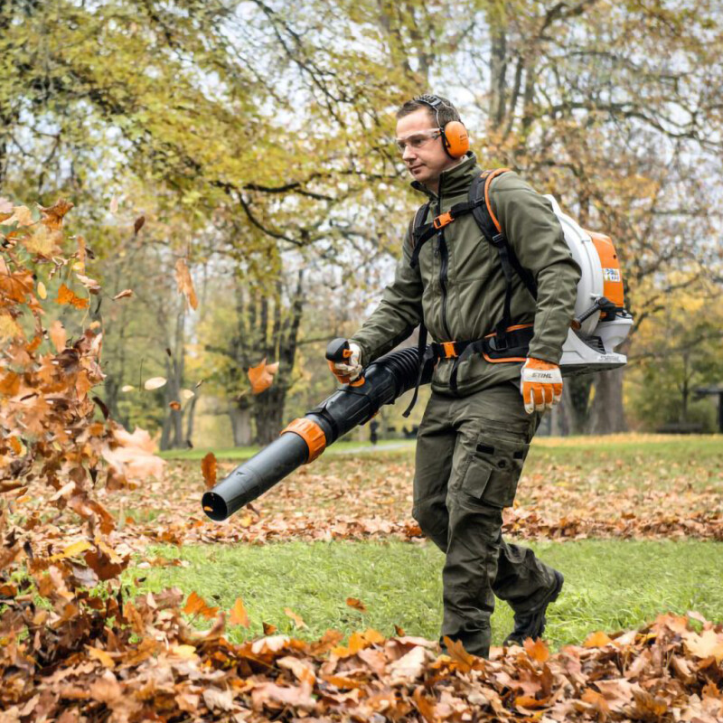 STIHL BR 800 C-E Petrol Backpack Blower (4283 011 1603)